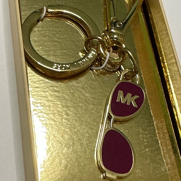 Michael Kors | Accessories | Michael Kors Key Chan In The Box | Poshmark